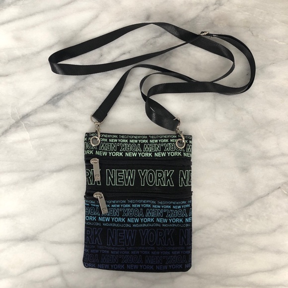 Robin Ruth | Bags | Robin Ruth New York Crossbody Bag | Poshmark